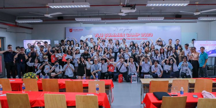 VLU Summer Camp 2024: Cơ hội tham gia 20 khóa học trải nghiệm và quy đổi tín chỉ đại học cho học ...