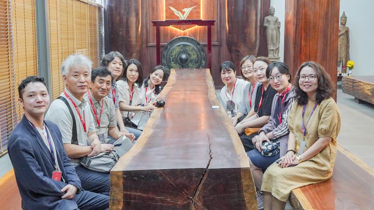 Trường Đại học Văn Lang tiếp tục triển khai các hoạt động hợp tác với đối tác Hàn Quốc